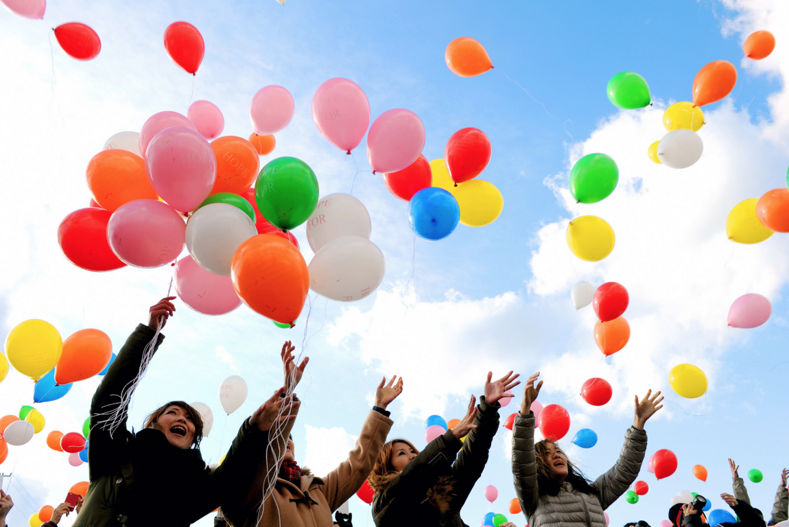 ¿Por qué nunca deberíamos dejar globos volando a la deriva? | Zoorprendente