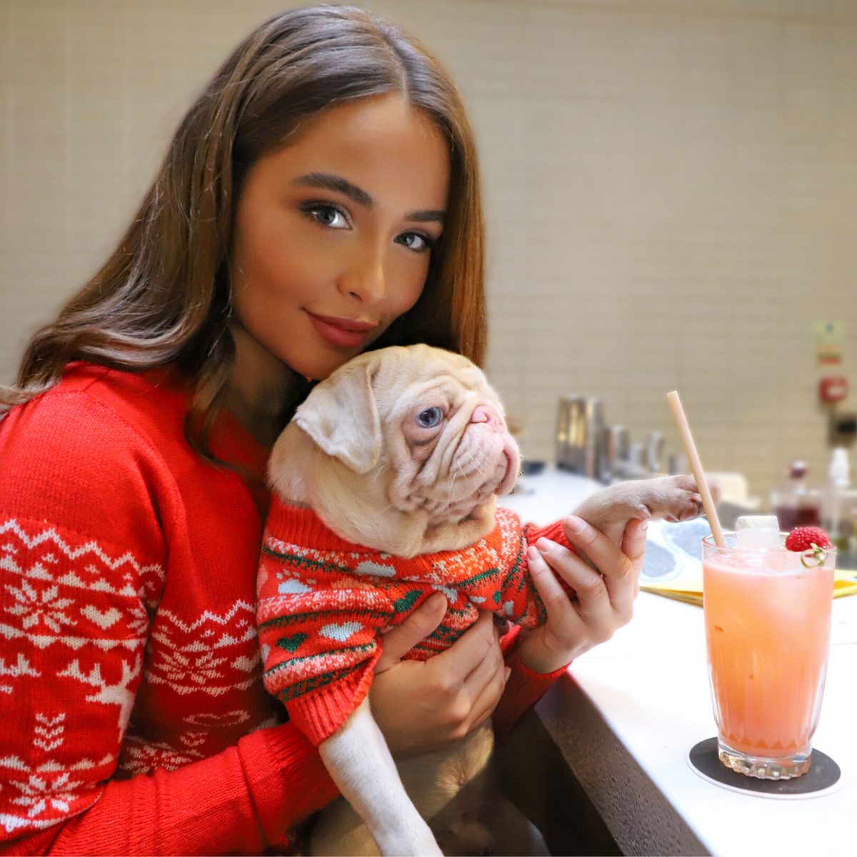 Es uno de los 100 perros rosados que hay en el mundo y se ha convertido ...